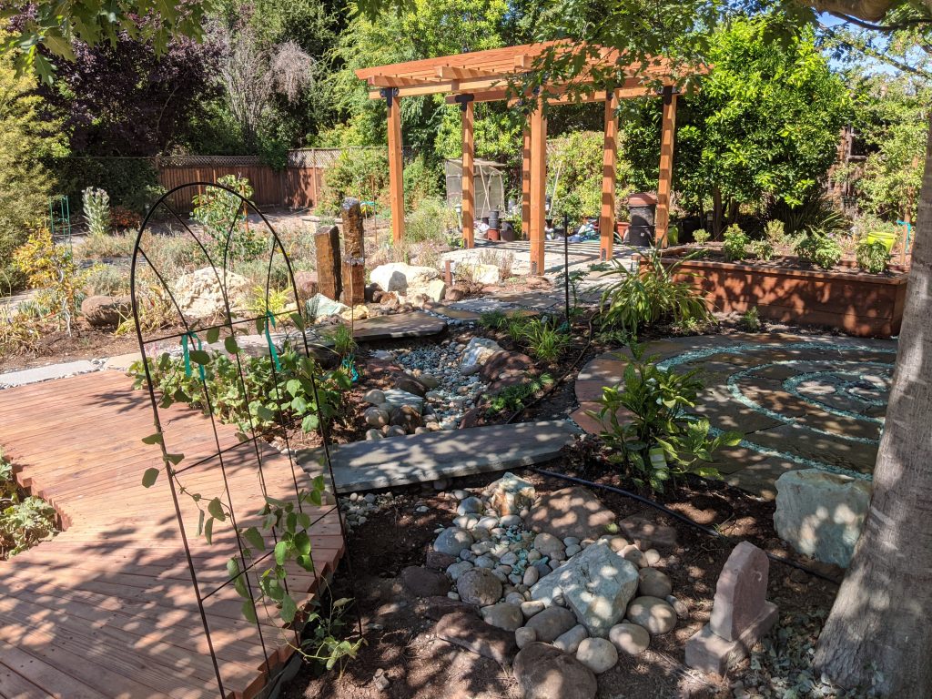 SF Bay Area Pergola, Arbor, & Trellis Installer - Earthscape Gardens